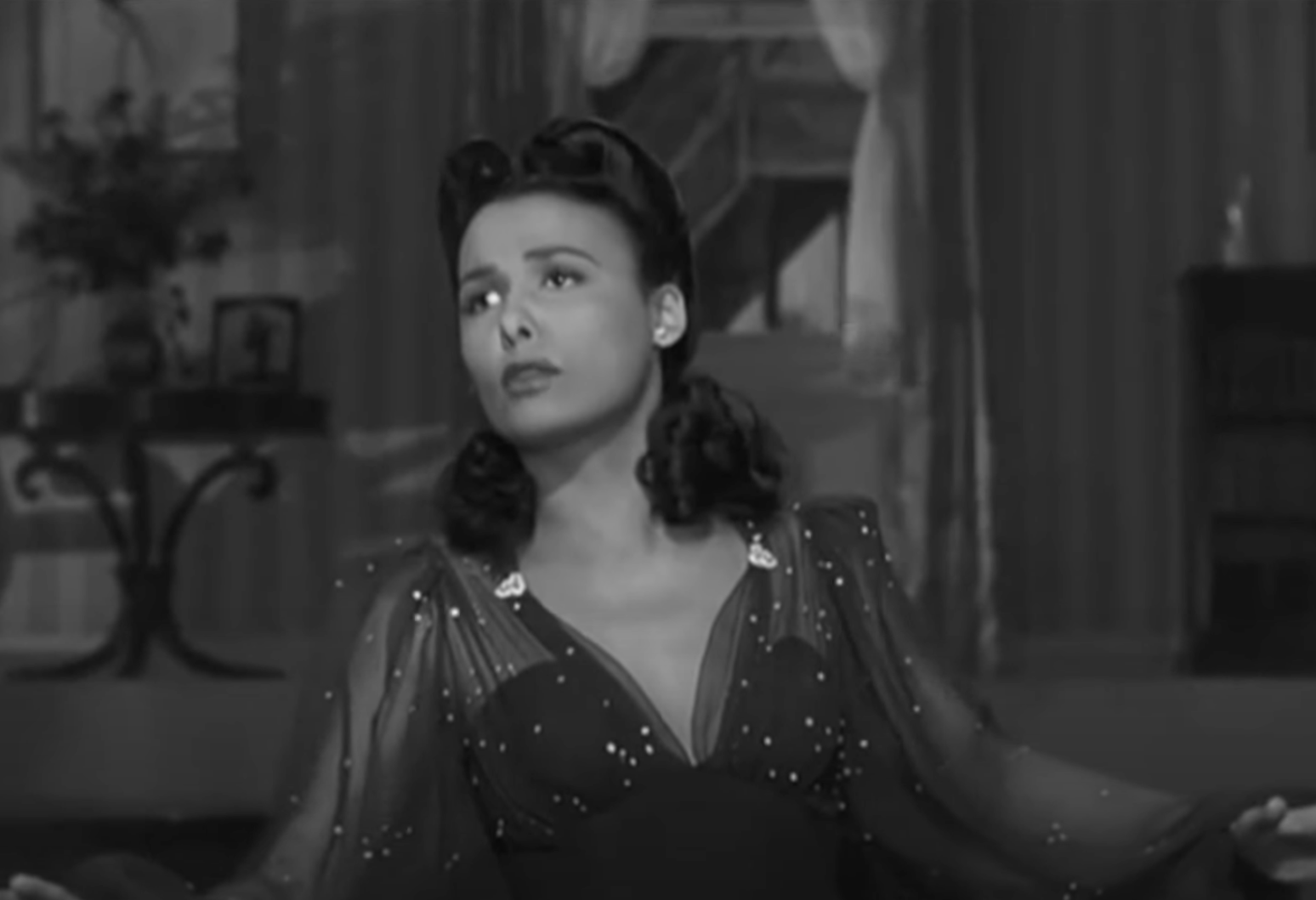 Lena Horne Makes History As the First Black Woman to Have a Broadway ...