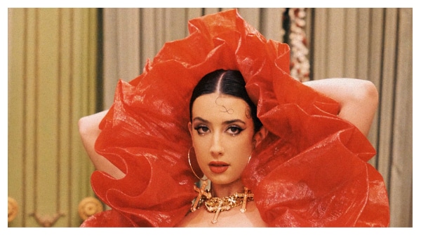 Meet French/Haitian Singer Naïka: ‘I’m Tapping Into My Divine Feminine ...