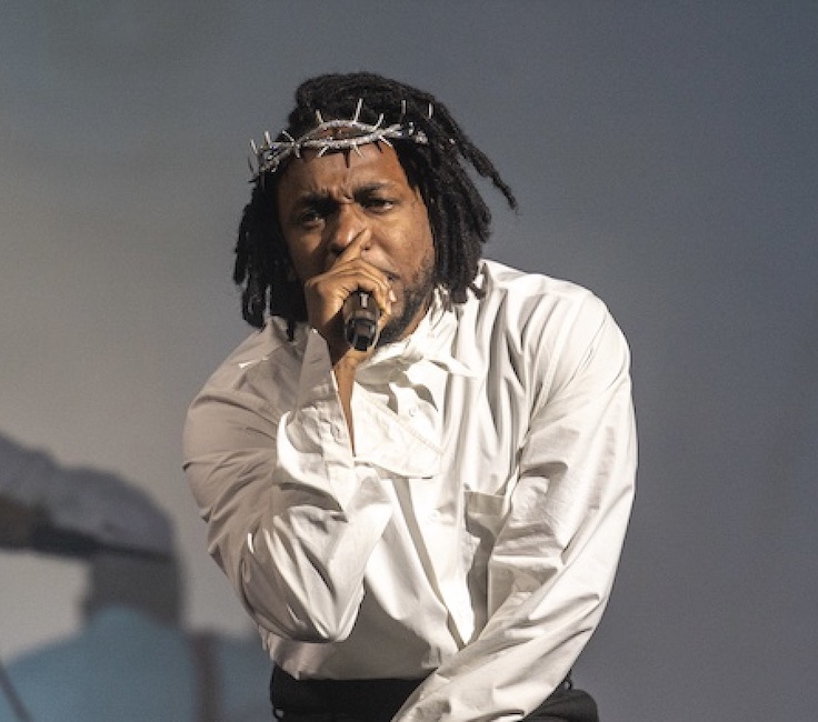 Tiffany & Co. Designed a Diamond-Embellished Crown of Thorns for ...